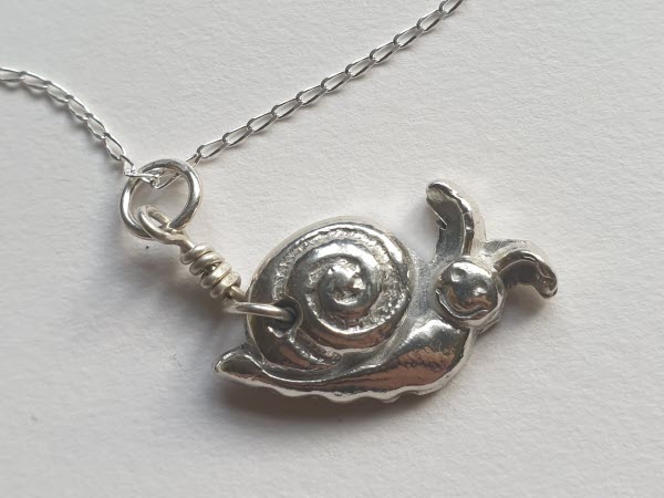 Solid Silver Snail Necklace | X7